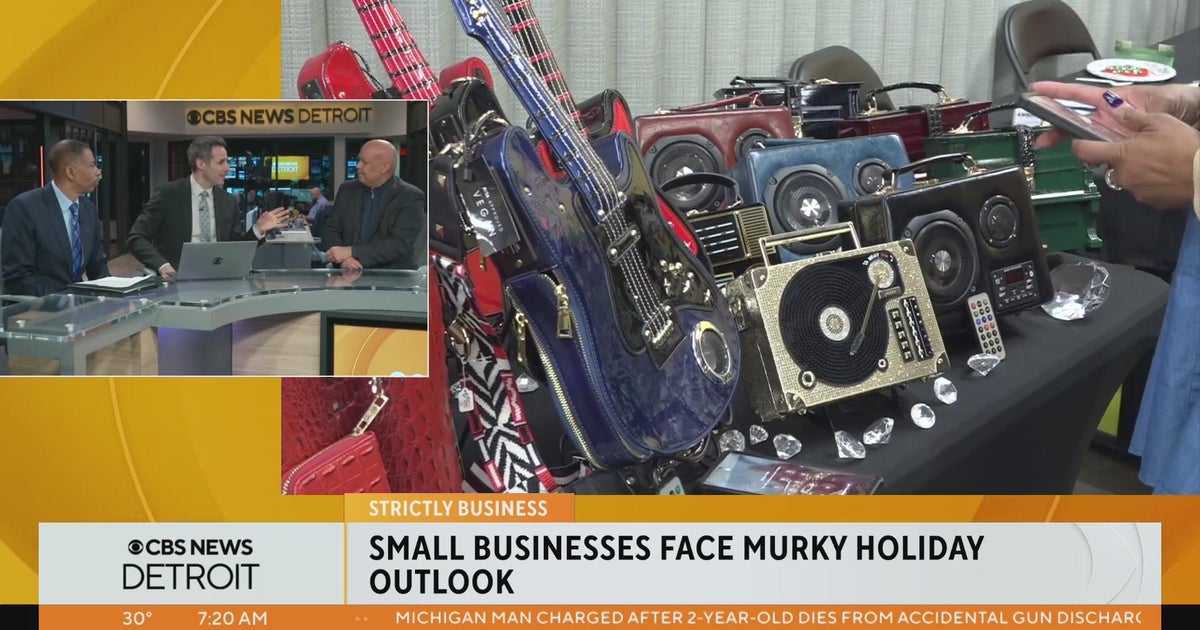 Strictly Business: Small businesses face murky holiday outlook - CBS ...