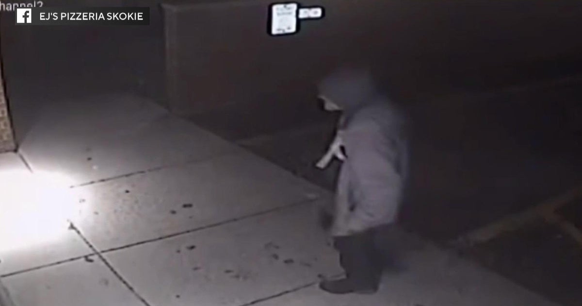 Swastika found in gang symbol at suburban Chicago pizzeria - CBS Chicago