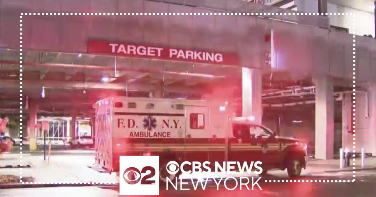 Man dies after shooting outside Bronx Target store - CBS New York