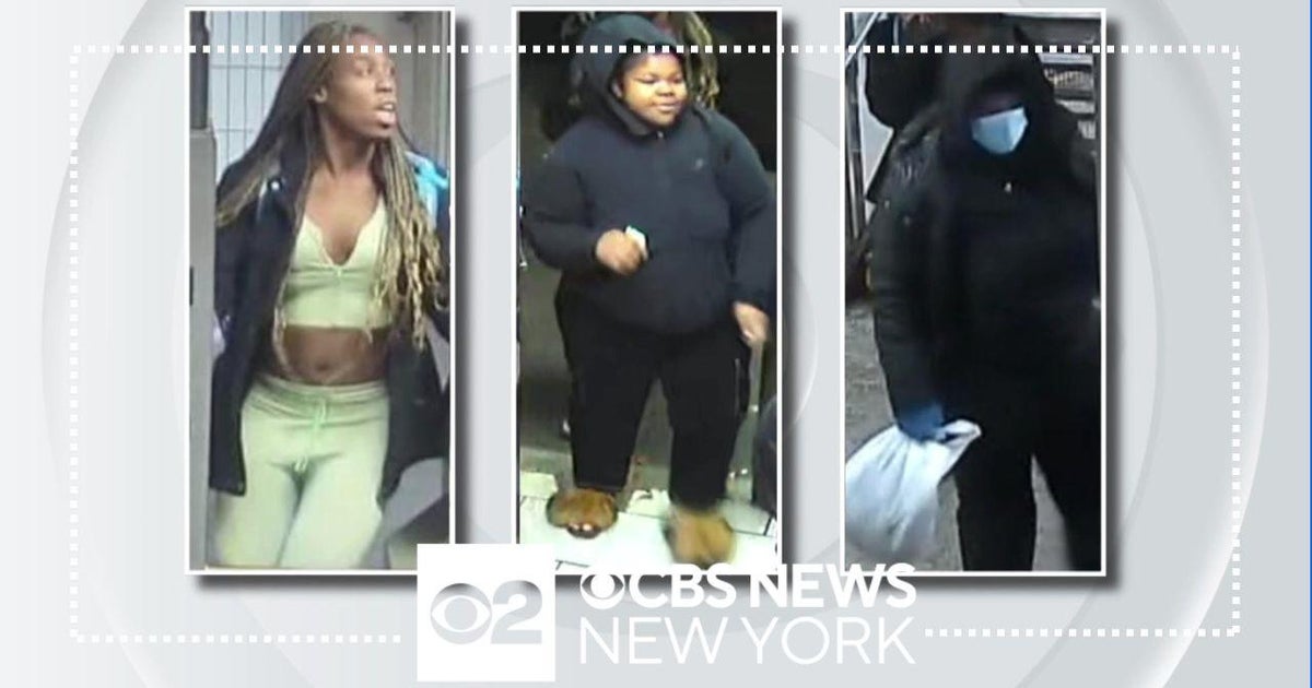 3 women sought in robbery of 2 cab drivers - CBS New York