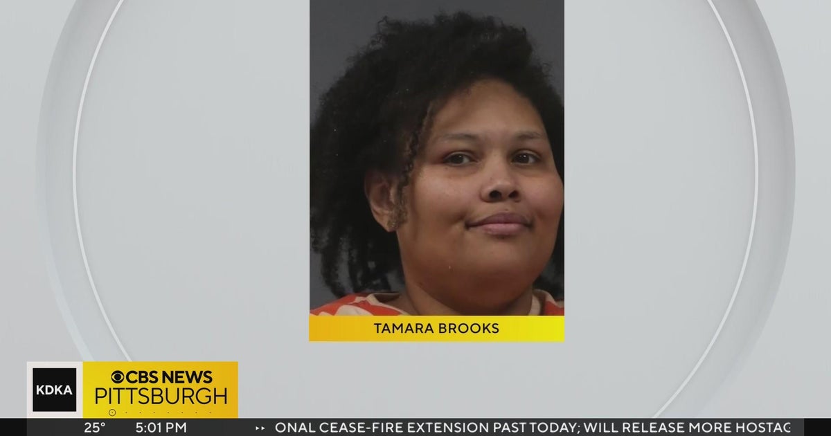 Woman accused of attacking, threatening Walmart employees - CBS Pittsburgh Woman accused of attacking, threatening Walmart employees - CBS Pittsburgh
