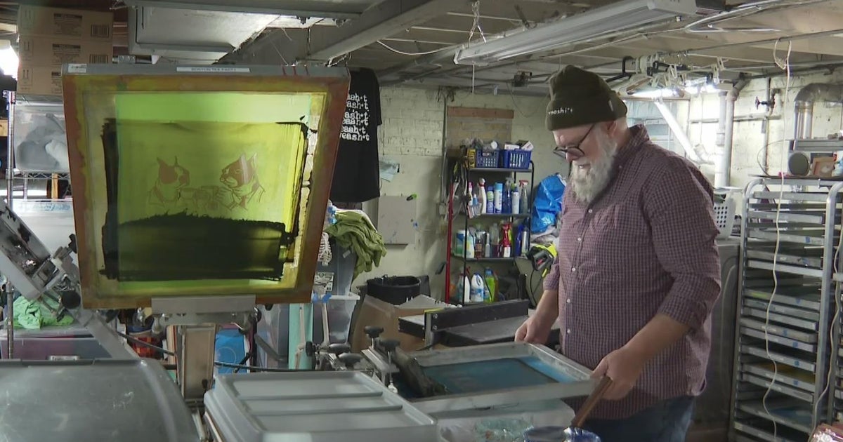 'Give a Shi*t' offers tees to help Streetwise and the unhoused - CBS ...