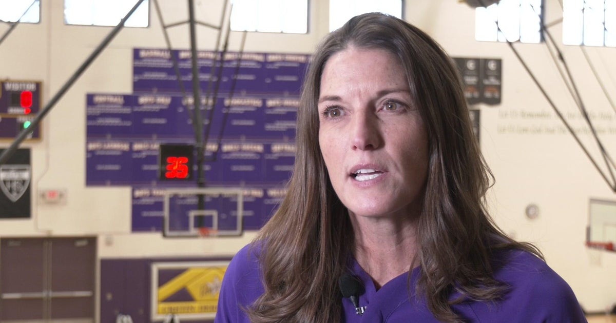 Coach Tara Seifert makes move from Chaska to Cretin-Derham Hall - CBS ...