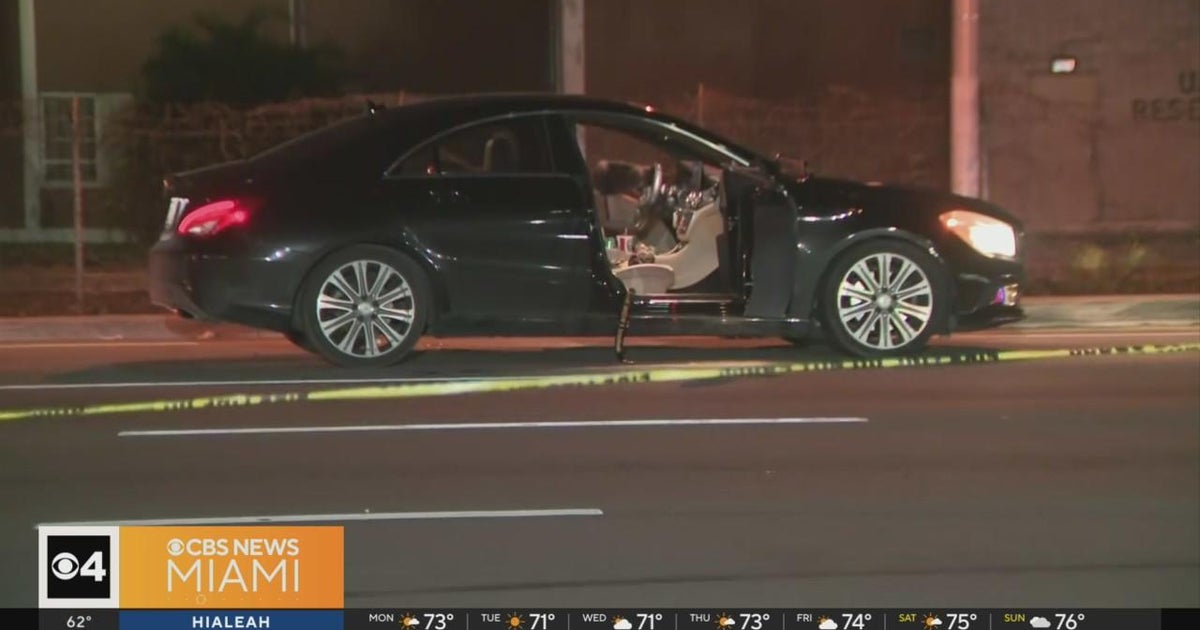 Three people shot near Miami Dade College North Campus - CBS Miami