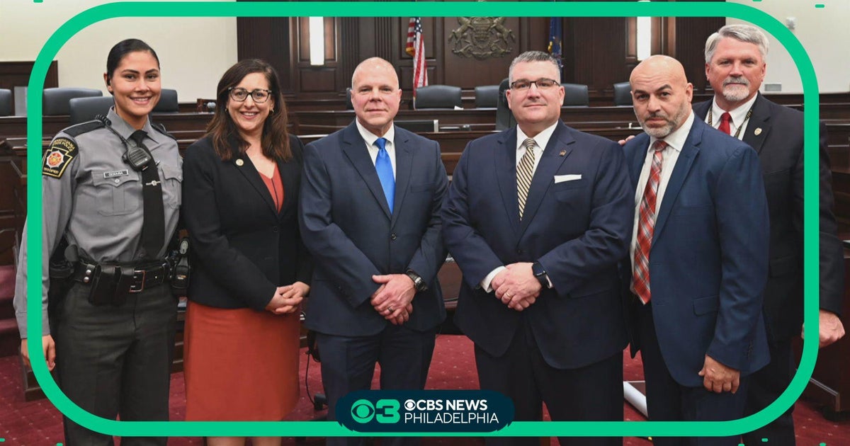 Lt. Col. George Bivens honored for role in Cavalcante search - CBS ...