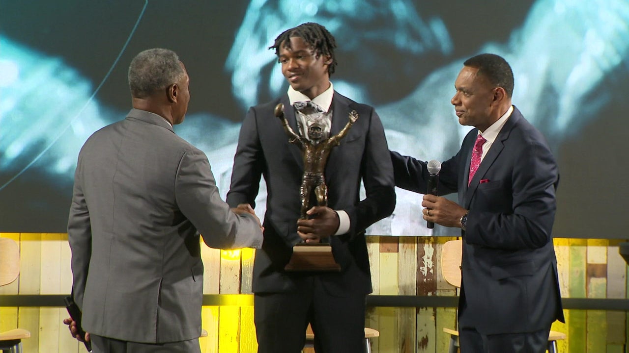 CBS4 Nat Moore Trophy | WFOR-TV CBS Miami