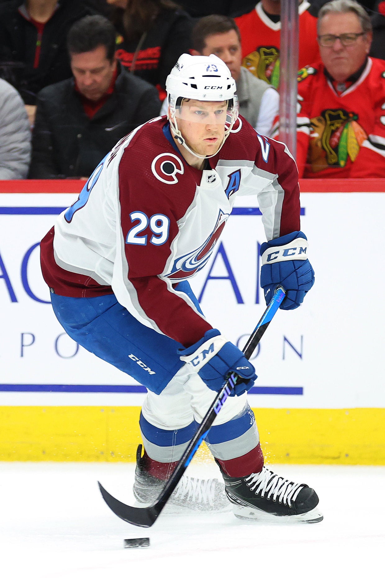 Colorado Avalanche star Nathan MacKinnon extends point streak to 16 ...