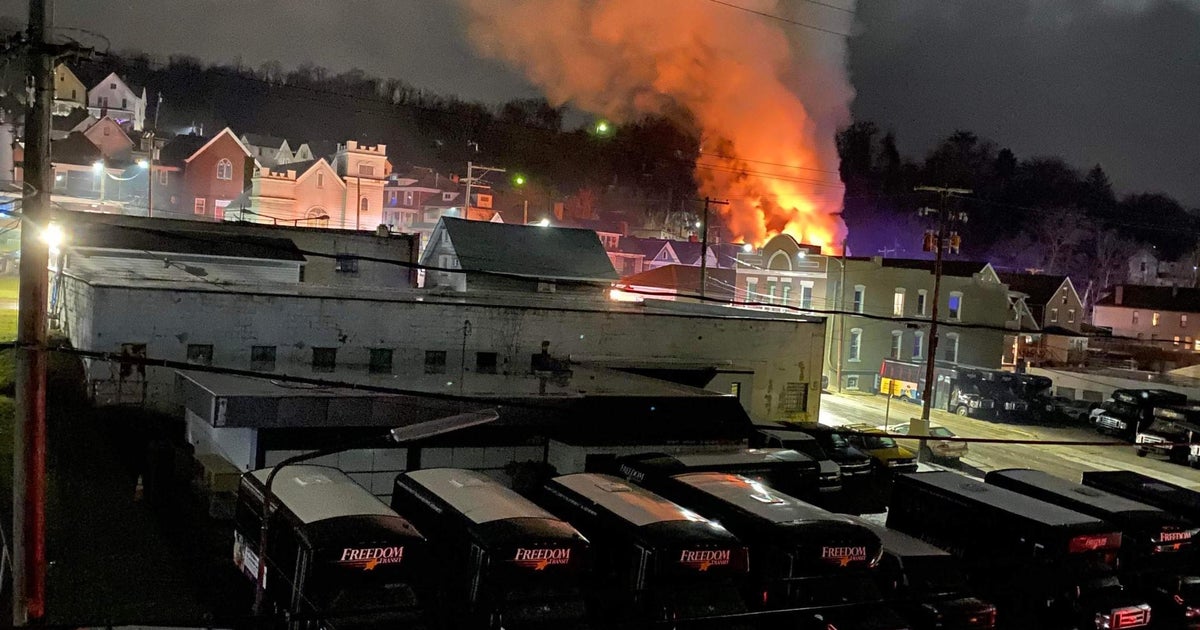 2 dead after house fire in Donora on Christmas Eve - CBS Pittsburgh