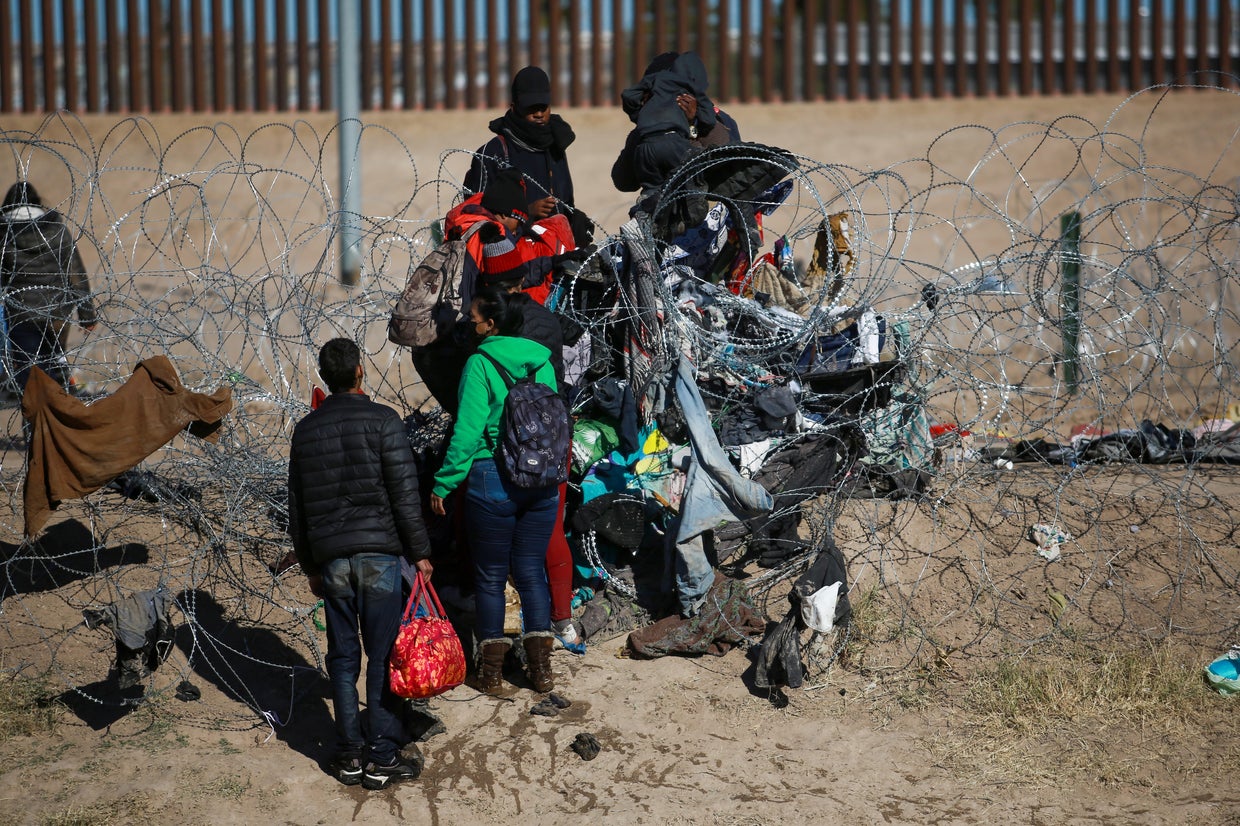 Migrant crossings at U.S. southern border reach record monthly high in ...