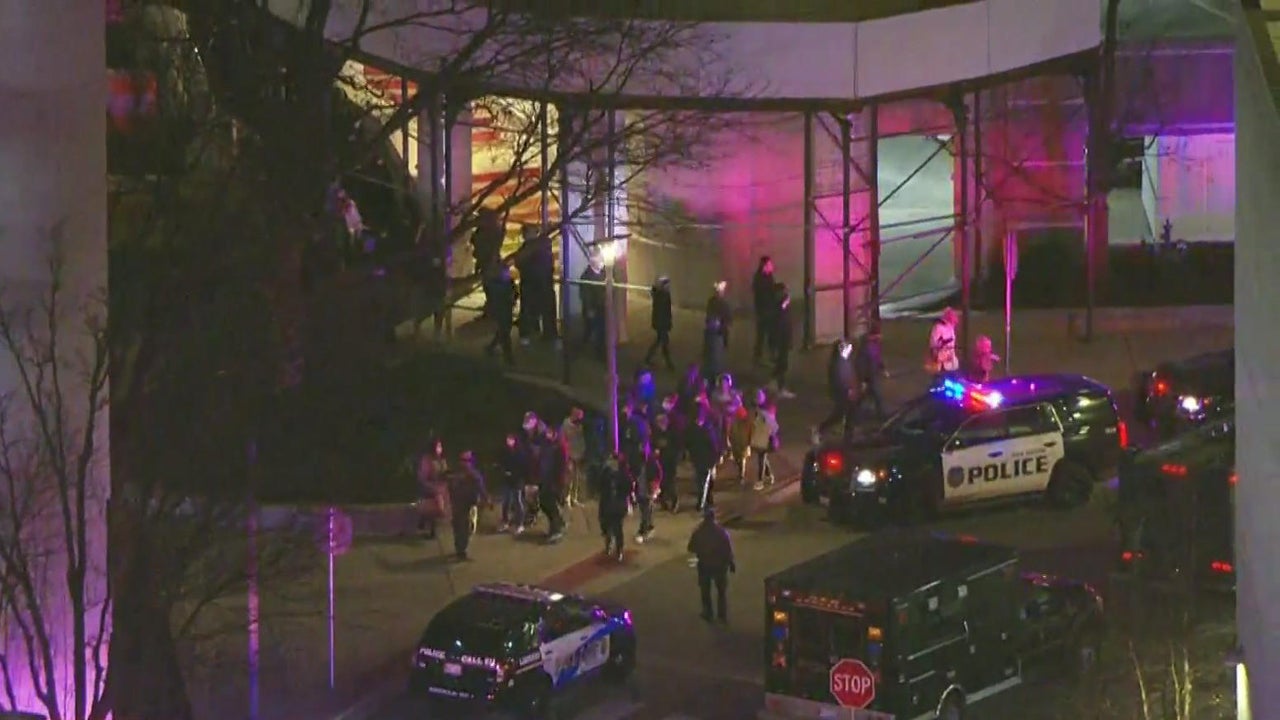 Oak Brook news - Today’s latest updates - CBS Chicago