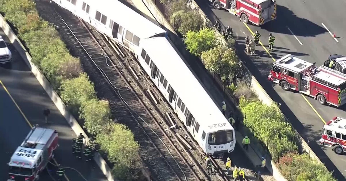 Raw video: Scene of BART derailment, fire between Orinda and Lafayette stations - CBS San Francisco