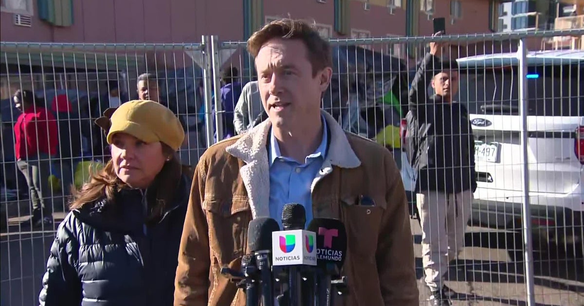 Denver's mayor addresses the migrant crisis - CBS Colorado