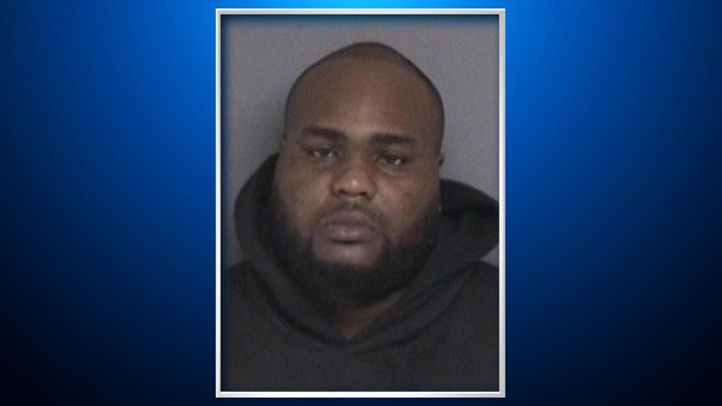 Suspects in officer Tuan Le murder arraigned in Oakland; DA seeks ...