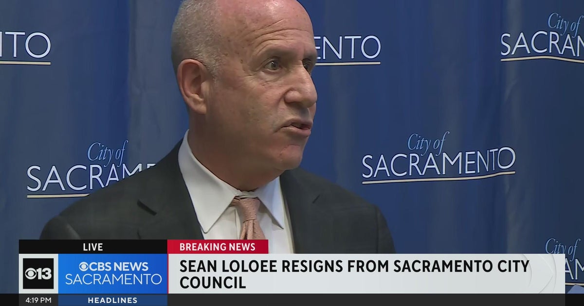 Sacramento Mayor Darrell Steinberg adresses City Councilman Sean Loloee ...