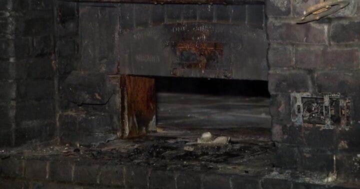 Santillo's Brick Oven Pizza, once reviewed by Dave Portnoy, badly ...