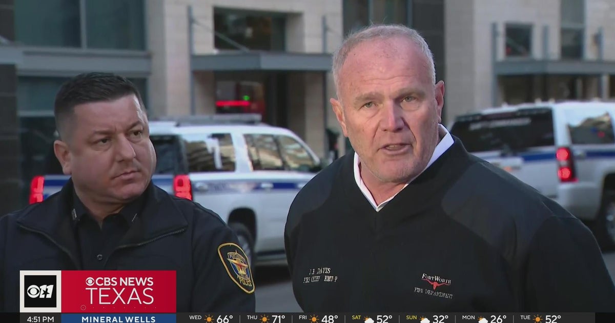 Fort Worth Fire Chief Jim Davis updates cleanup, investiagtion at ...