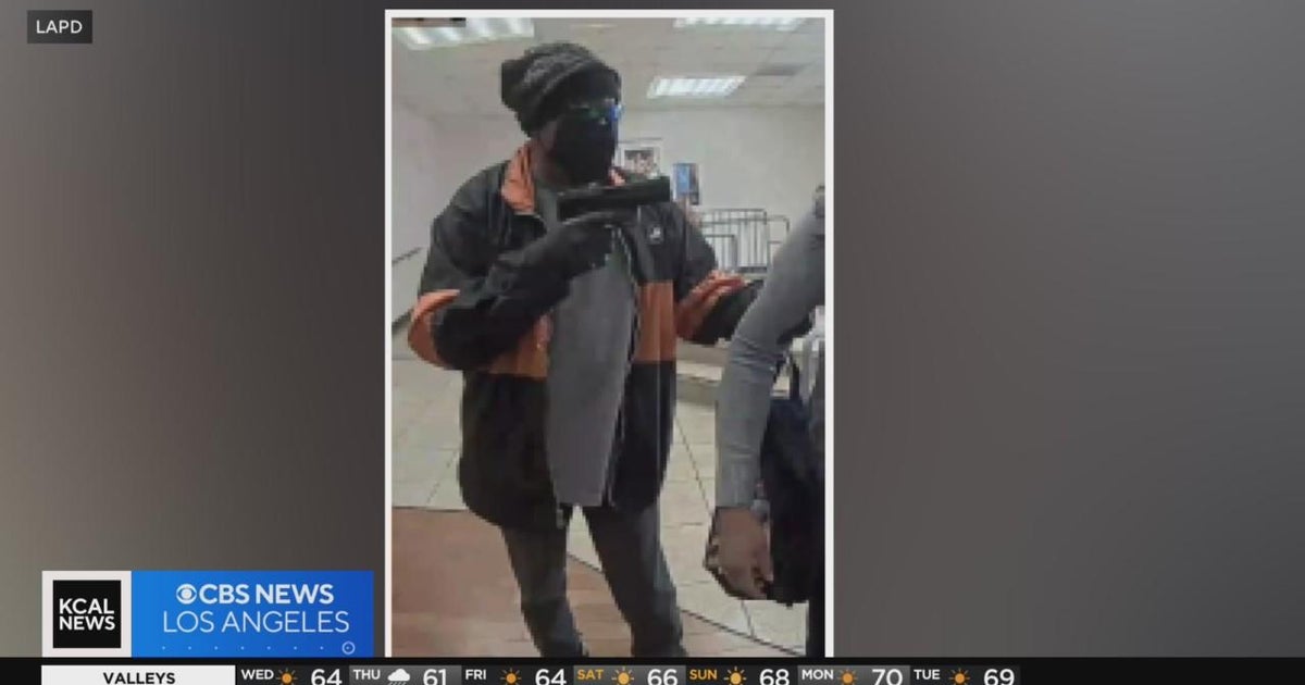 71-year-old serial bank robber arrested - CBS Los Angeles