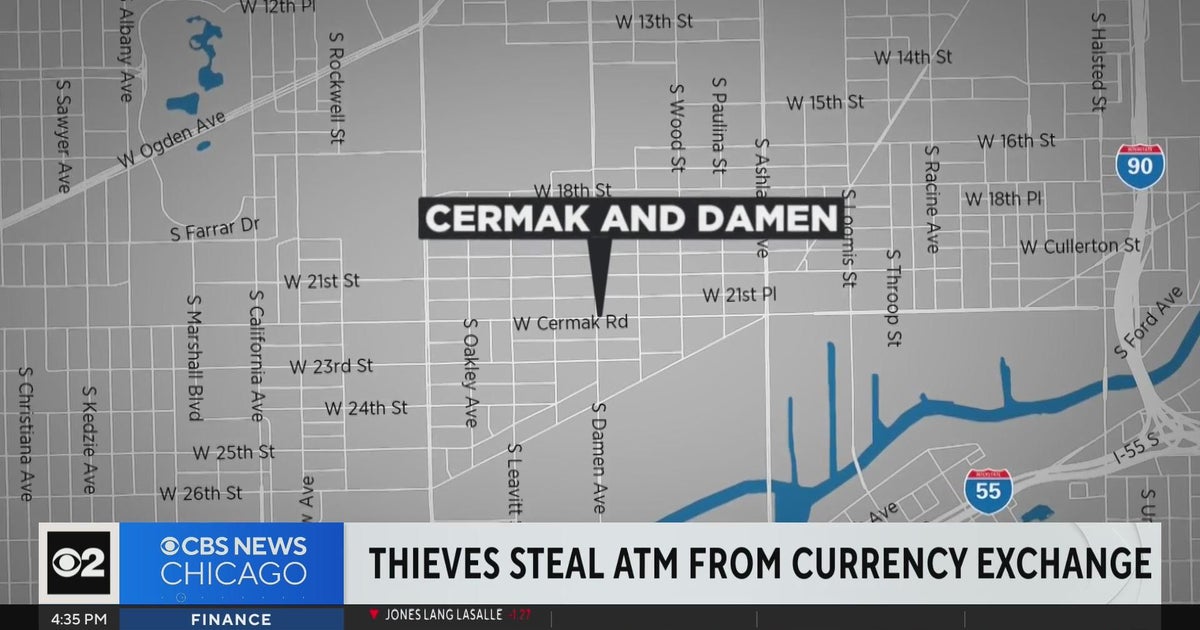 Thieves steal ATM from Lower West Side currency exchange - CBS Chicago