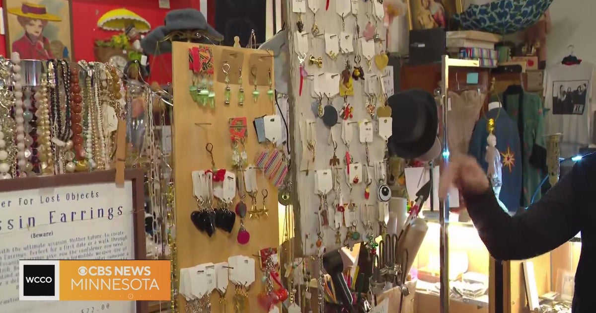 Center for Lost Objects turns left behind items into treasures - CBS ...