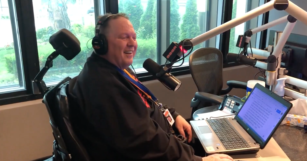 Larry "Moon" Thompson, longtime KS95 radio host, dies after battle with ...