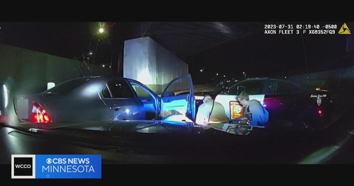 Charges against Ryan Londregan hinge on use of force - CBS Minnesota