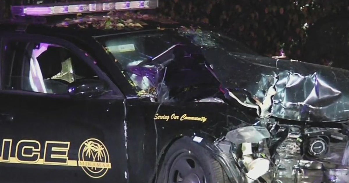 "Suspicious person" stole, crashed Miramar police car - CBS Miami