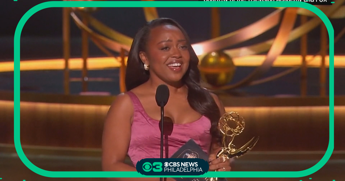 "Abbott Elementary" creator Quinta Brunson winning award from Temple ...