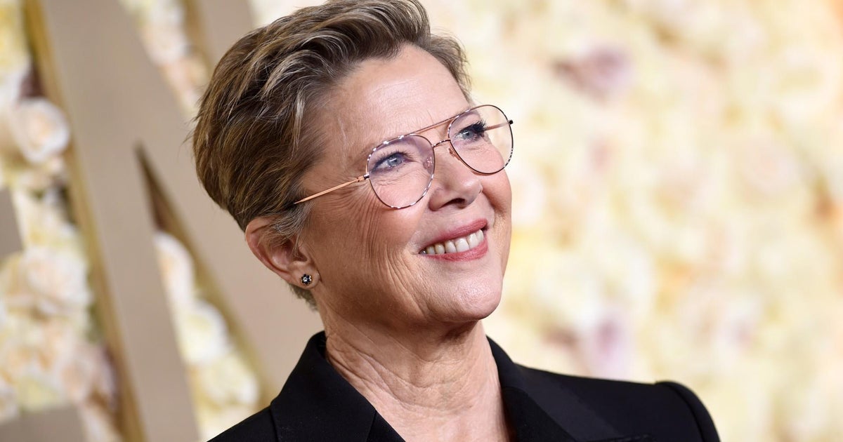 Annette Bening named Hasty Pudding "Woman of the Year" at Harvard ...