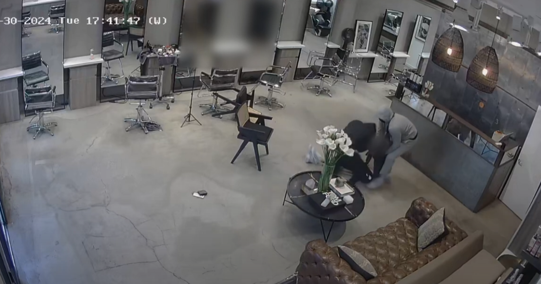 Robbery suspects pistol-whip, drag man through Melrose salon - CBS Los ...