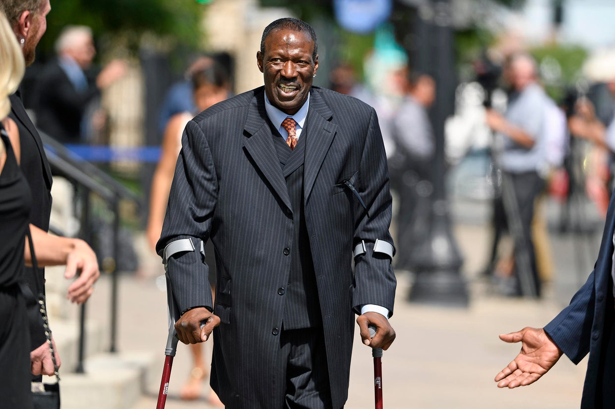 Former Broncos great Mike Harden has permanent physical impairments ...