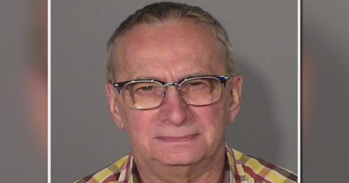 Suspect in Naperville teen's 1972 murder found dead - CBS Chicago