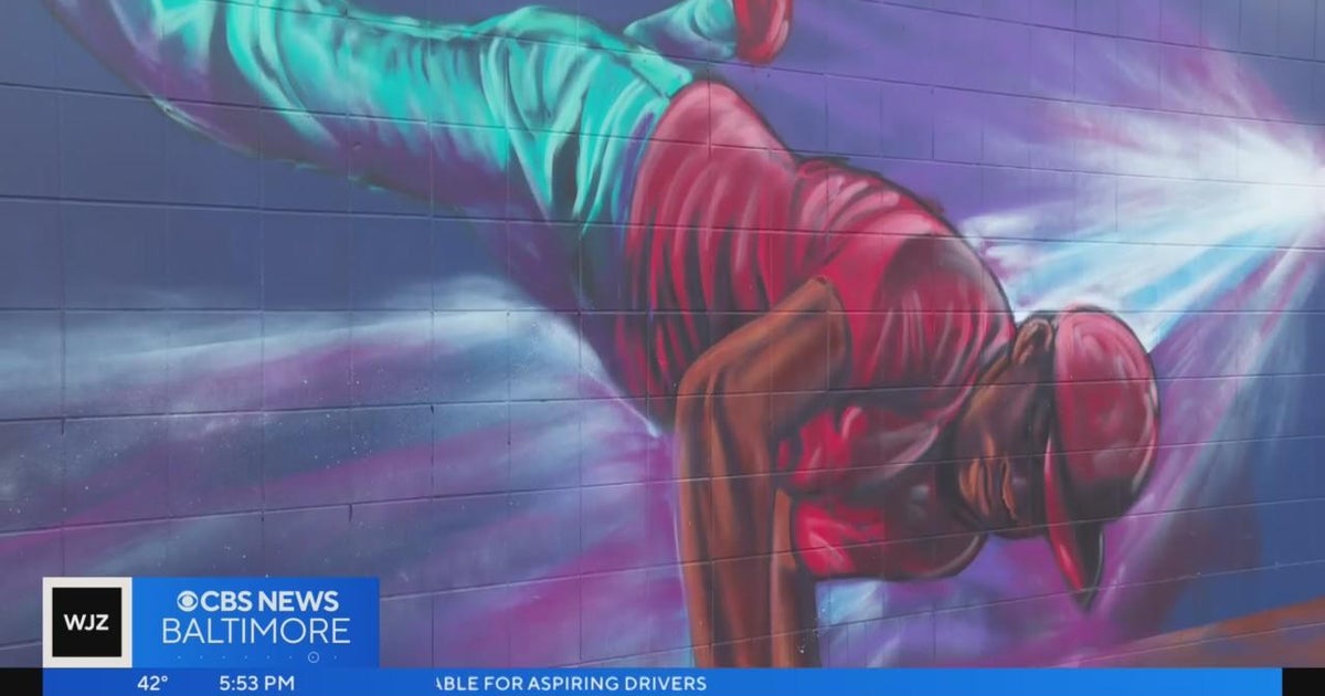 Baltimore artist pays tribute to hip-hop with 3,000 foot mural - CBS ...