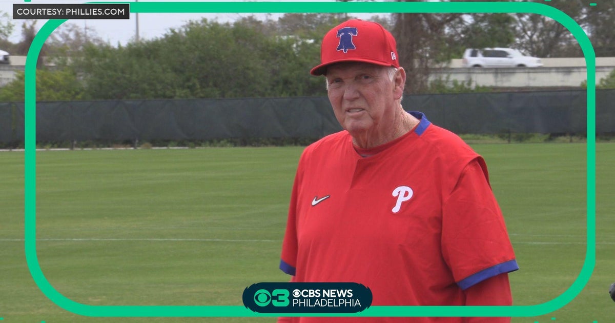 Charlie Manuel back at Phillies spring training after recovery from ...