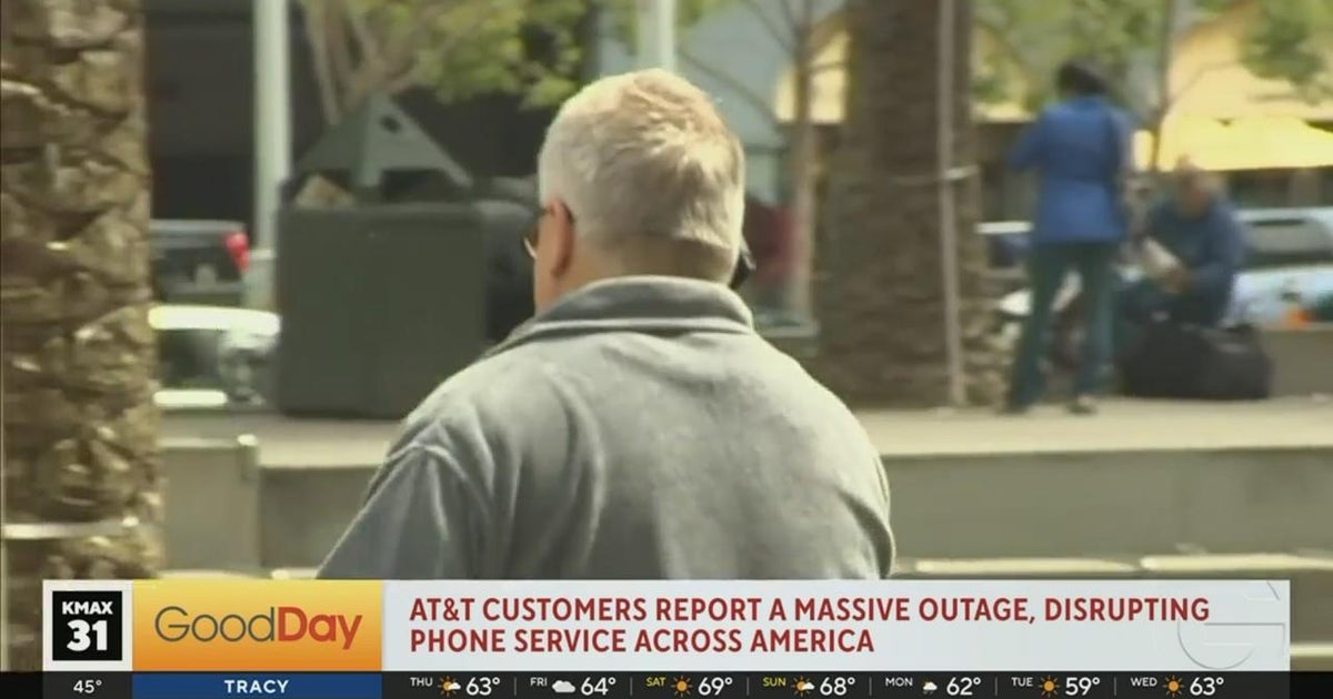 Massive cellular service outage reported across US - CBS Sacramento