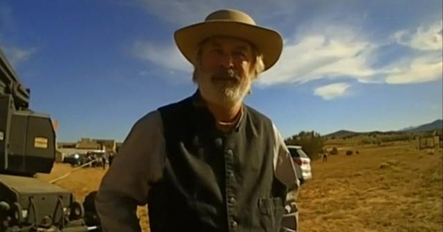 Gun expert casts doubt on Alec Baldwin account of "Rust" shooting - CBS ...