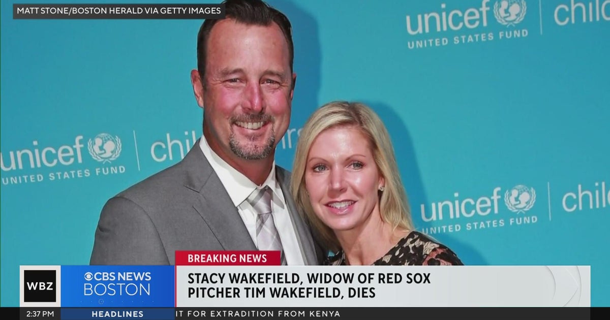 Stacy Wakefield, widow of beloved Red Sox pitcher Tim Wakefield, dies ...