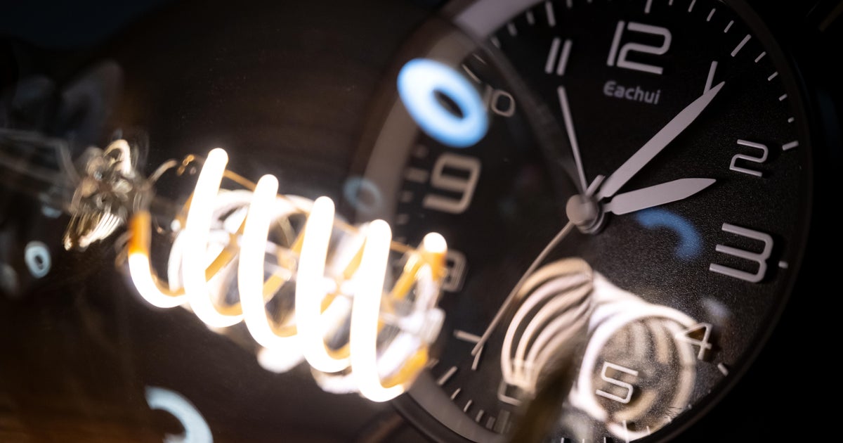 Expert advice on coping with Daylight Saving Time sleep loss - CBS New York