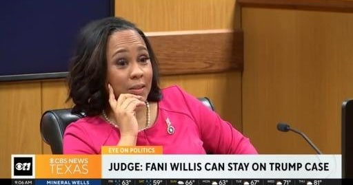 Judge rules Fanni Willis can stay on Trump case - CBS Texas