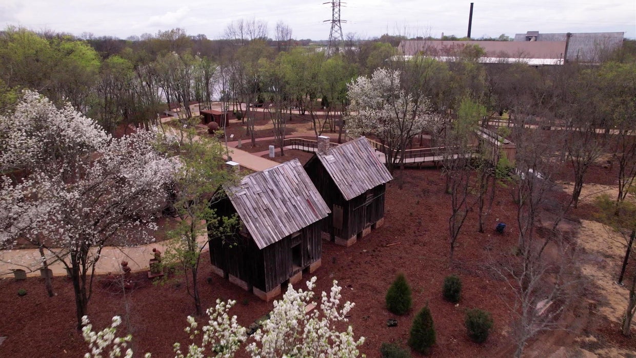 An Alabama sculpture park evokes the painful history of slavery - CBS News