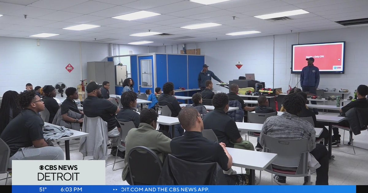Detroit Fire Department, mentor group teach Detroit youth CPR basics ...