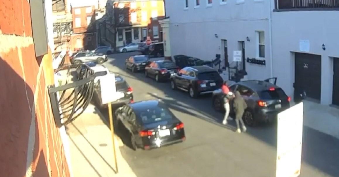 Juveniles arrested in Federal Hill attempted carjacking; victim punched ...