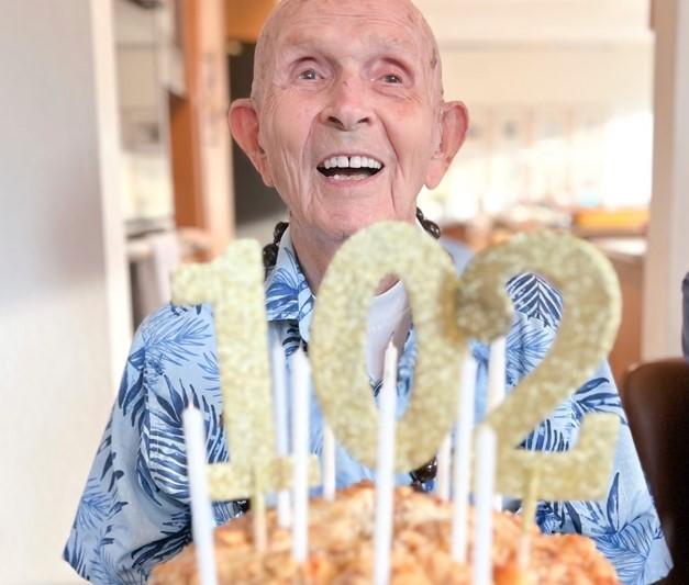 One of the last remaining Pearl Harbor attack survivors, Richard "Dick ...