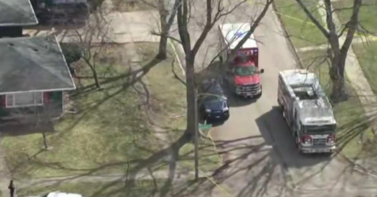 Several people stabbed in Rockford, suspect in custody - CBS Chicago