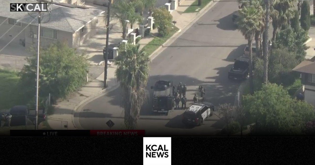 LASD helps U.S. Marshal after kidnapping suspect barricades in San ...