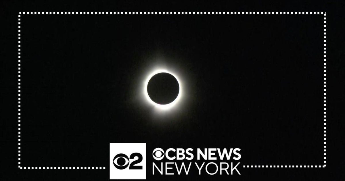 Total solar eclipse over New York - Monday 4/8 5 p.m. update - CBS New York
