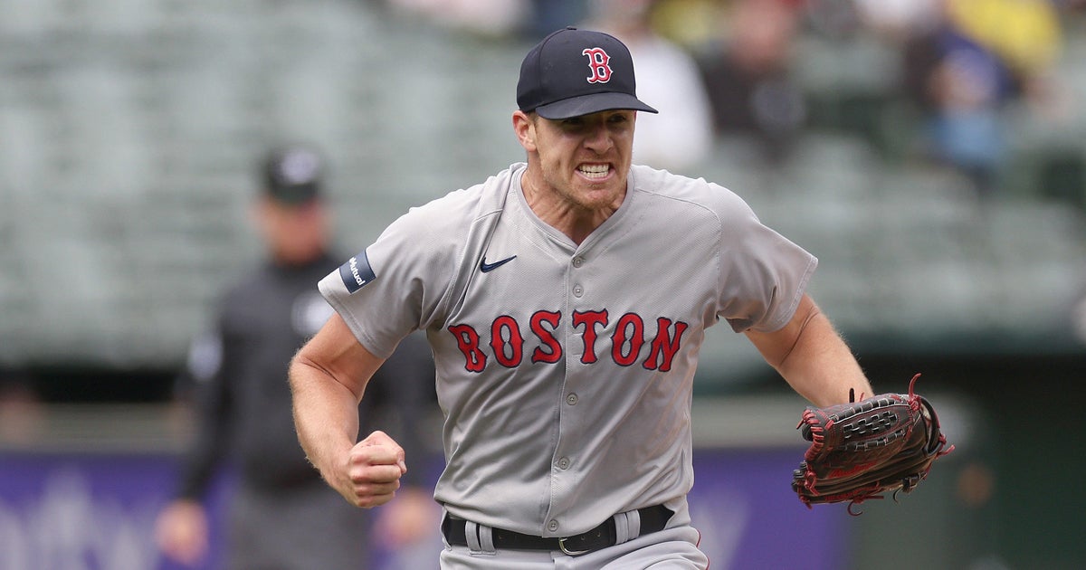 Red Sox rotation hit with big blow as Nick Pivetta lands on 15-day IL ...