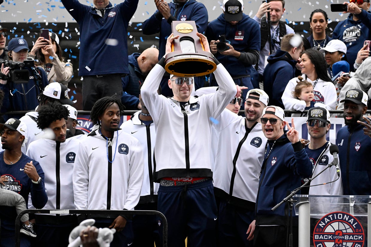 UConn fans celebrate 2nd straight NCAA men's basketball championship at ...