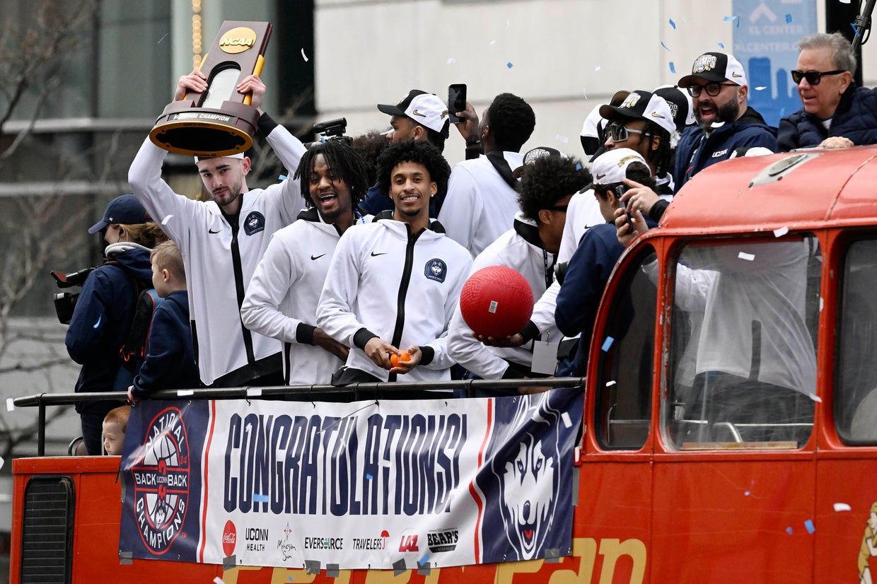 UConn fans celebrate 2nd straight NCAA men's basketball championship at ...