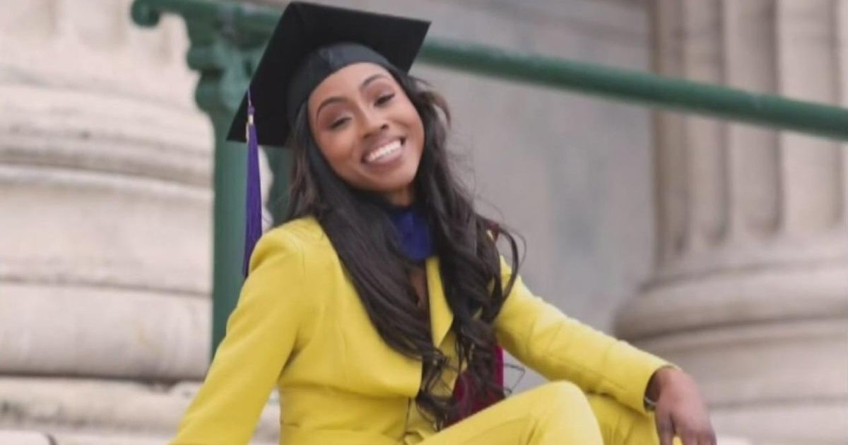 Peace for Preston Foundation holds prom dress giveaway - CBS Chicago