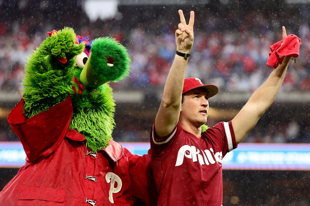 Celebrating the Phanatic's birthday and looking back at some of the ...